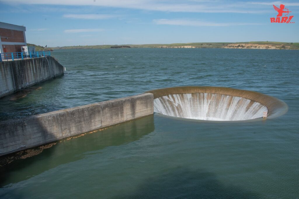 Lago Capacciotti: viaggio in uno dei tesori naturalistici pugliesi ...